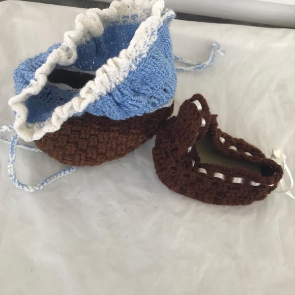 Toys | Vintage Handmade 2 Pc Baby Doll Bassinet And Carry | Poshmark